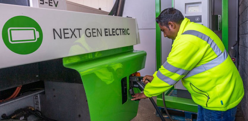 How Shunt Trucks Offer Improved Safety and Productivity for Moving Trailers