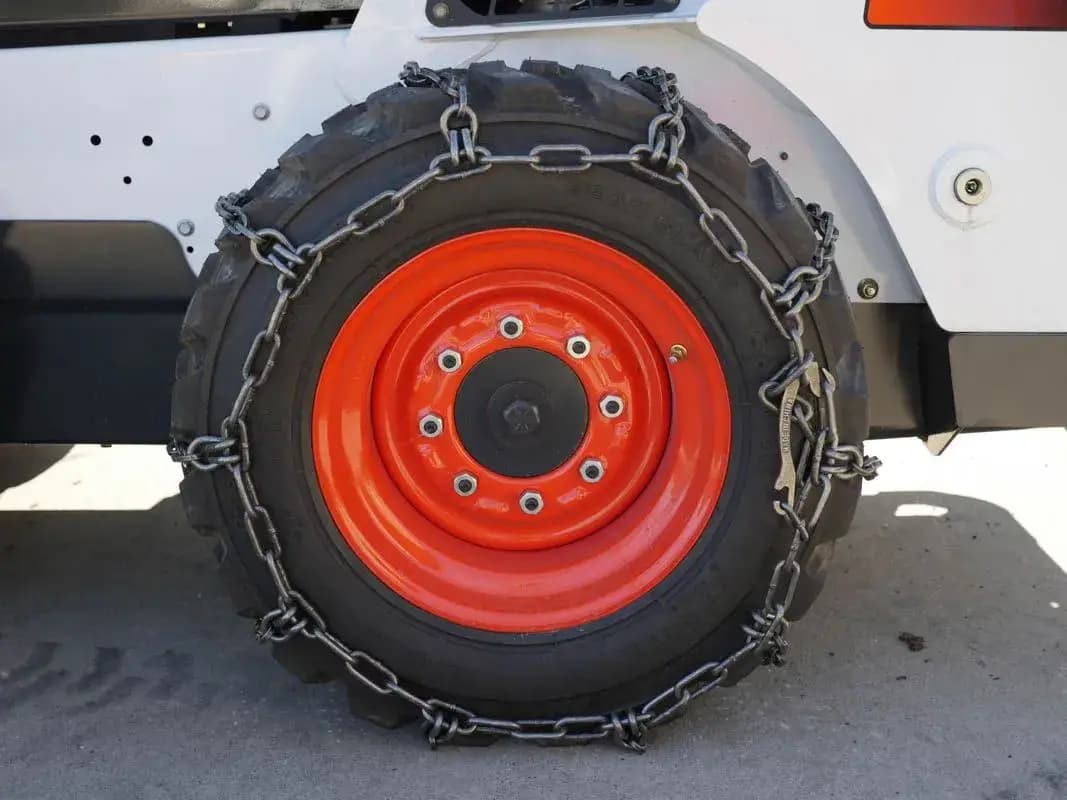 Bobcat Heavy Duty Tire Chains - 6988995 - Westerra Equipment